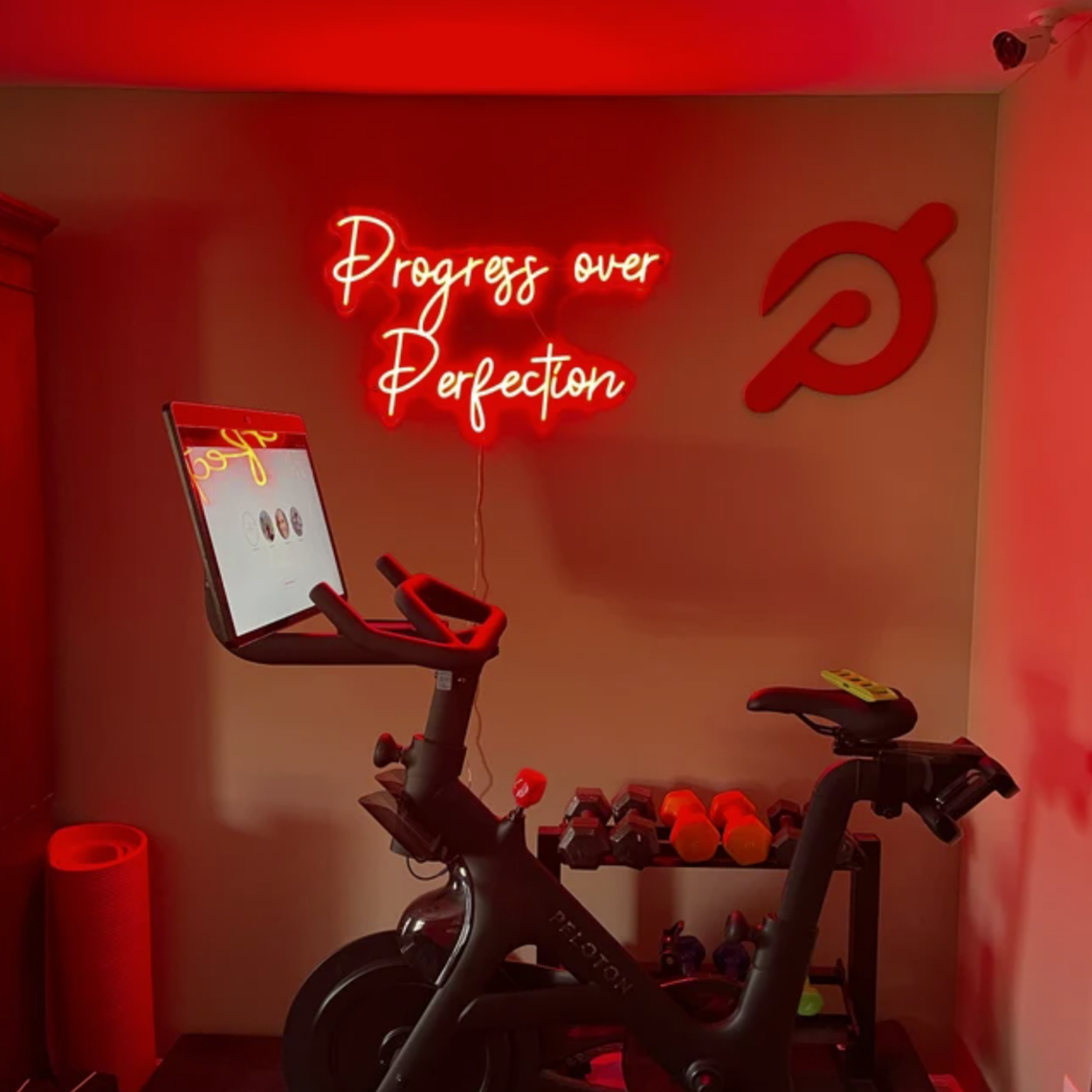 Gym Neon Signs - Custom LED and Glass Signs for Fitness Studios ...