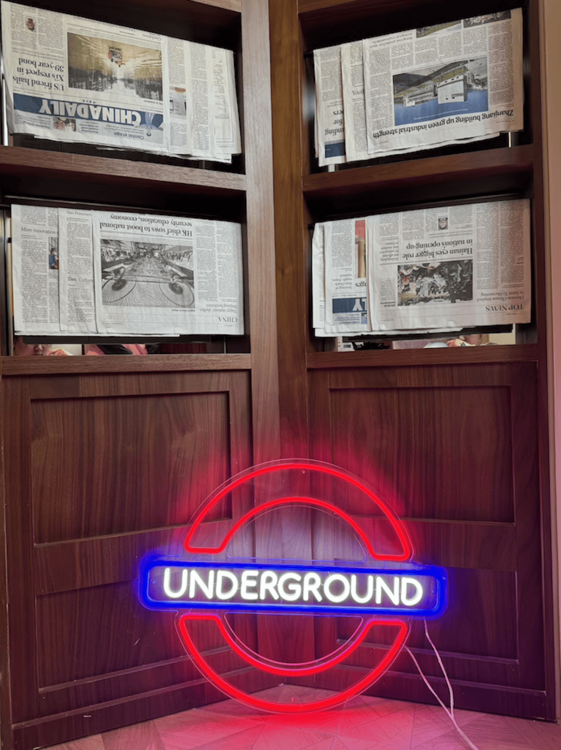 London Underground Neon Sign | Retro Transit Decor