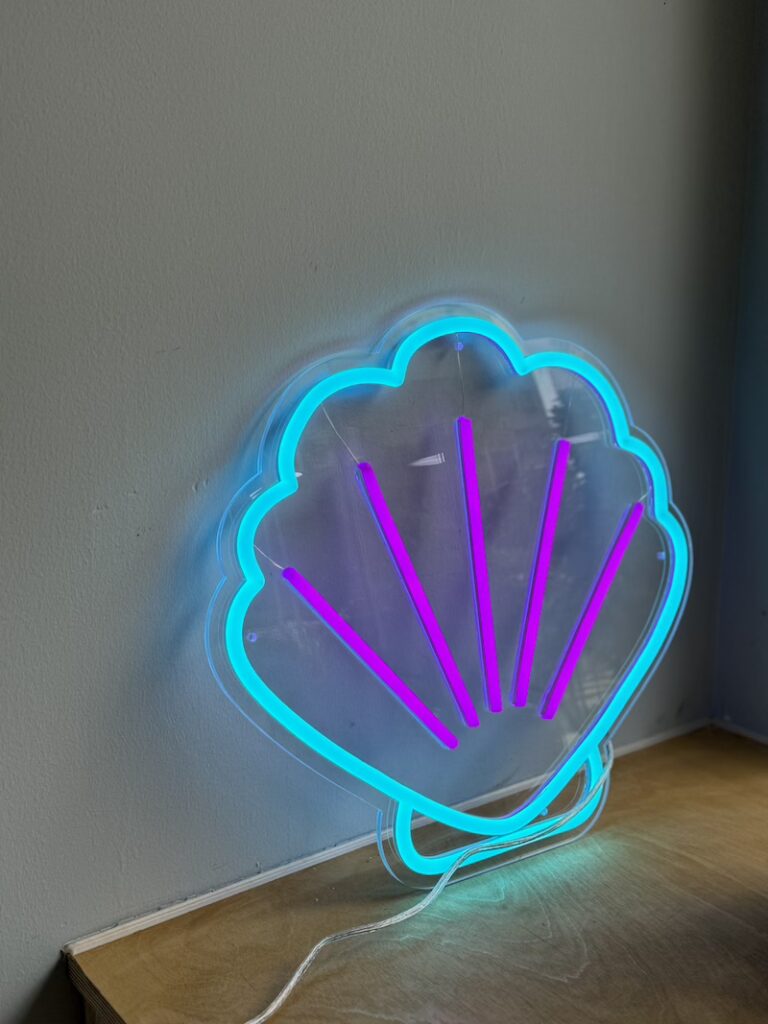 Sea Shell Neon Light | Echo Neon